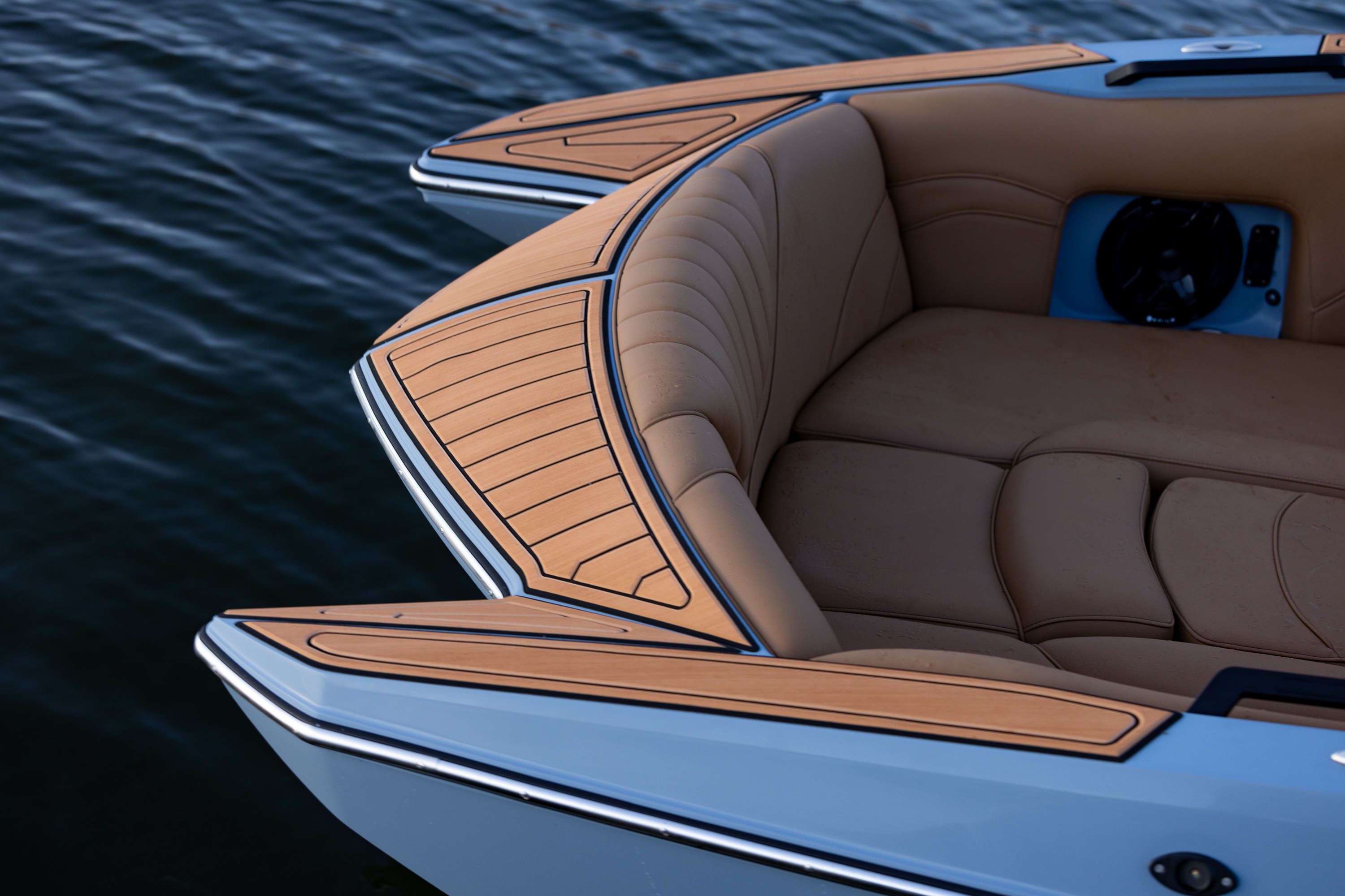 Ceramic Sealants: Eco‑Smart Protection That Keeps Your Boat Cleaner ...