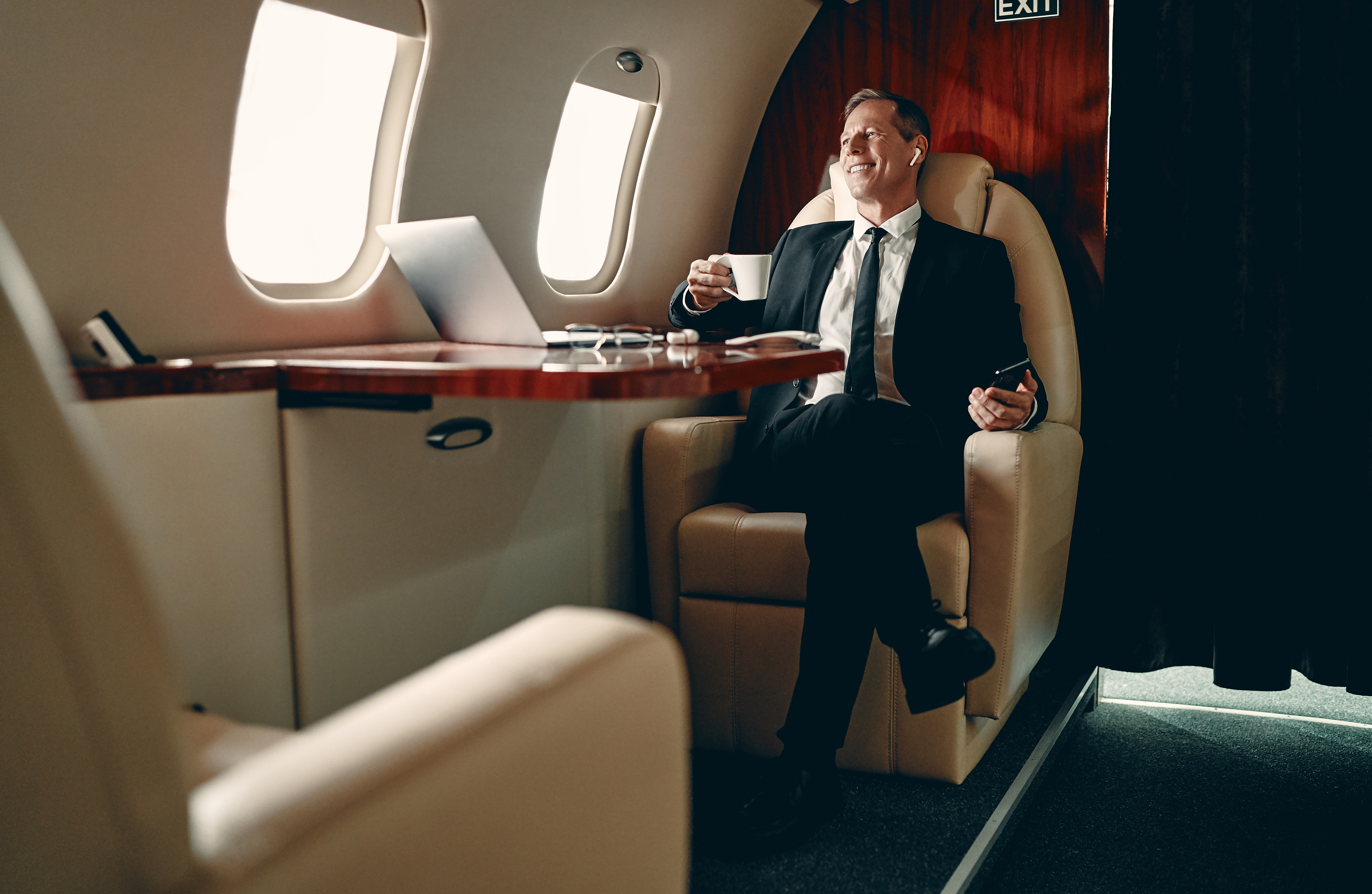 The Ultimate Luxury: 24/7 Personal Aviation Manager at Your Service ...